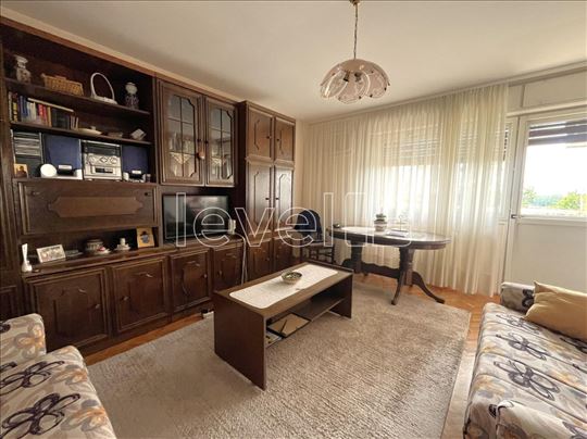 Stan,Novi Sad,Kej,kv: 71.00