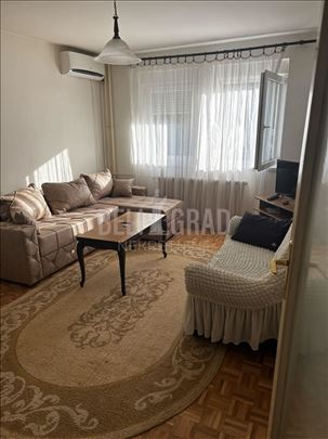 Bežanijska kosa, odmah useljiv, namešten