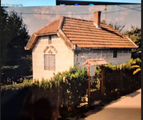 Grocka, manja kuća na 5 ari placa