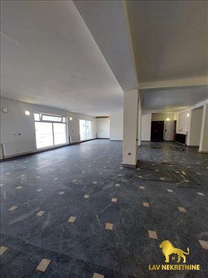 Novi Sad, Centar, Lokal, 2, 200,00m2