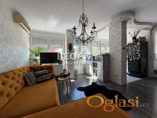 Novi Sad, Bulevar Oslobođenja, Bulevar kralja Petra I, 2.0, 56m2