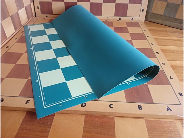 Sahovska Tabla Zelena 50 x 50 cm