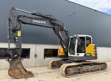 Bager Volvo ECR235EL