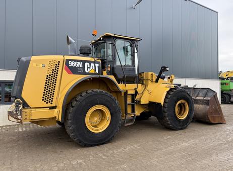 Loader Caterpillar 966MXE