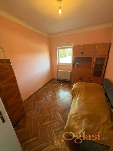 Perlez kuća 102m2 HITNO!