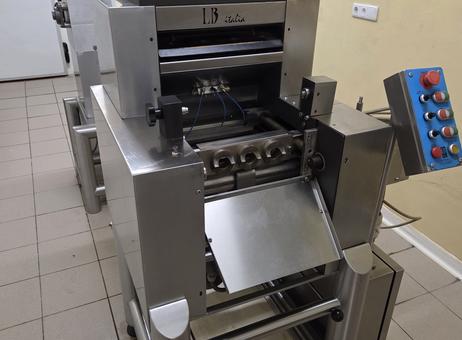 LB 250 linija za proizvodnju raviola