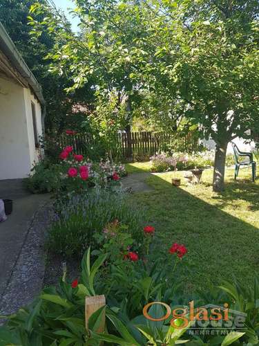 KUĆA - NADALJ - NADALJ - 79m2 - 49000 evra