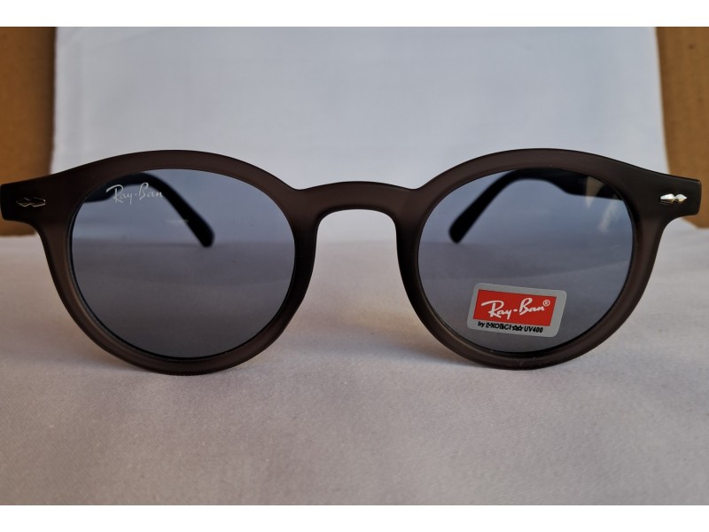 Ray-Ban RB4552