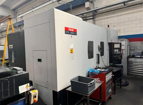 2002 MAZAK VTC-200C II