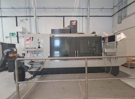 Karuselni strug HAAS VF-7/40