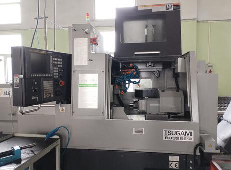 Uzdužno-tokarski automat Tsugami BO326-E