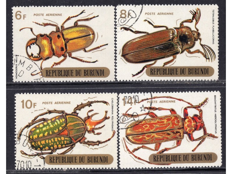 072 - Burundi - Fauna - Insekti - Žigosane marke
