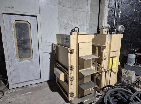 Dvokomorna presa za sabijanje balira Normatech PV4 balira