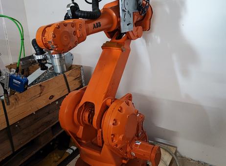 Робот ABB Robotics IRB 2400/16 IRC5 M2004