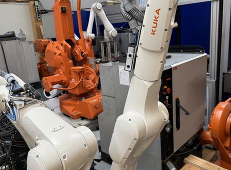 Робот KUKA KR10 R1100-2 / SEL KRC4