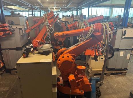 Робот ABB Robotics IRB 2400L S4C+ M2000 комплетан