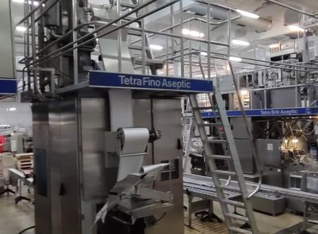 Tetra Pak® Tetra Fino Aseptik mašina za punjenje kartonskih pakovanja