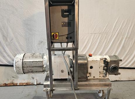 Alfa Laval MOG/1120A rebrasta pumpa