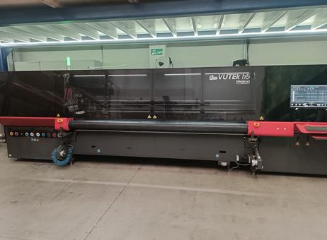 Velikoformatni inkjet crtač Efi Vutek H5 Led