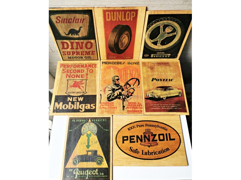 Stare vintage reklame odstampane na drvenim plocama