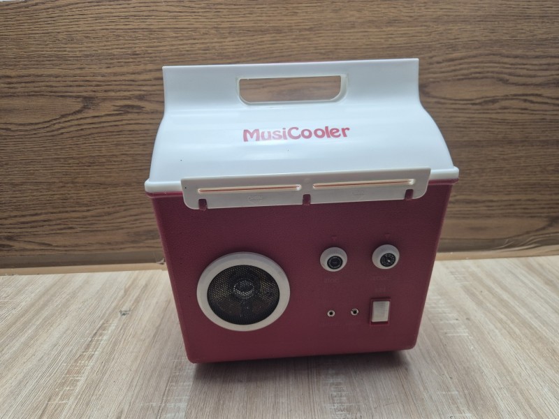 MusiCooler Radio