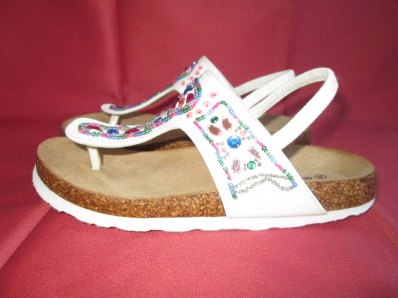 SANDALE "GRACELAND" 34