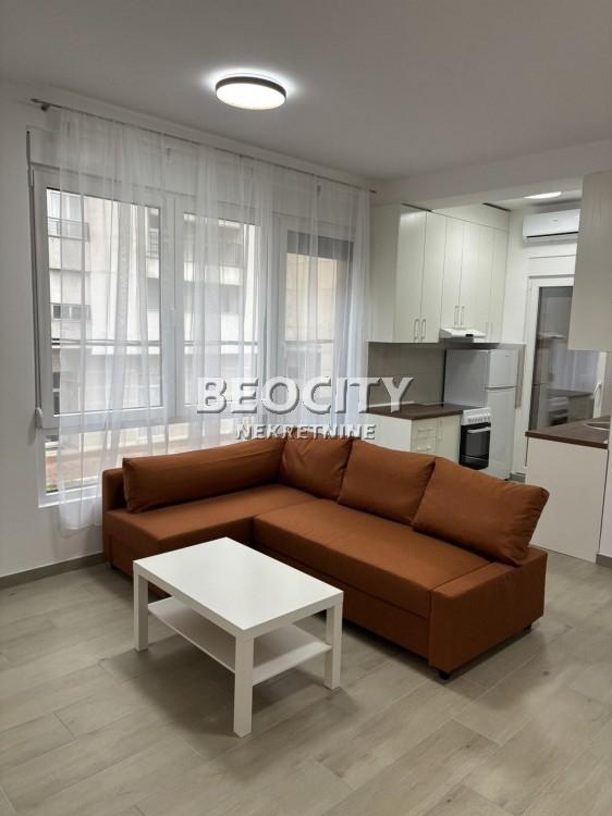 Vračar, Crveni krst, Metohijska, 1.5, 40m2