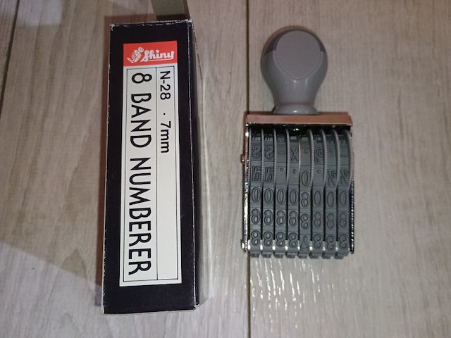 Profesionalni numerator 8 cifara 7mm