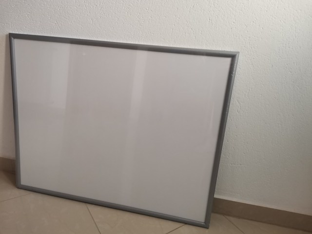 Bela tabla 90 x 70 cm