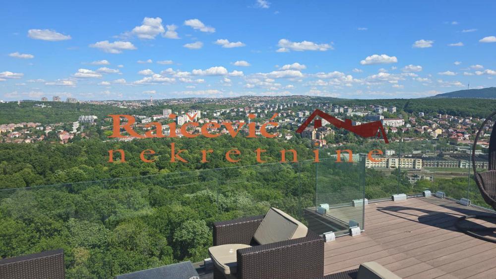 Luke Vojvodica, Petosoban stan na prodaju, 268m2, 580.000€