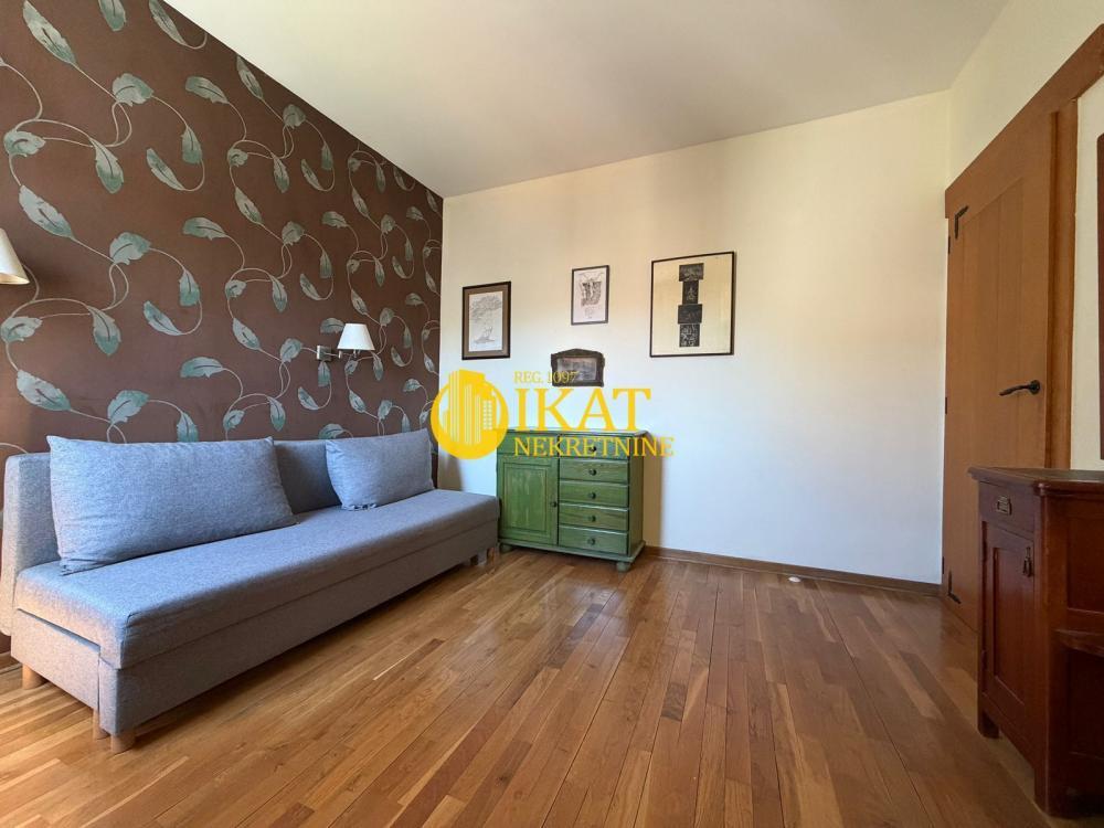 Svetogorska, Trosoban stan na prodaju, 78m2, 315.000€