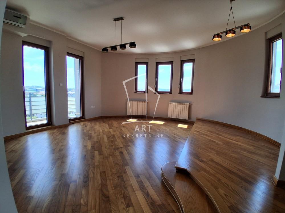 Gostivarska, Četvorosoban stan za izdavanje, 101m2, 1.200€