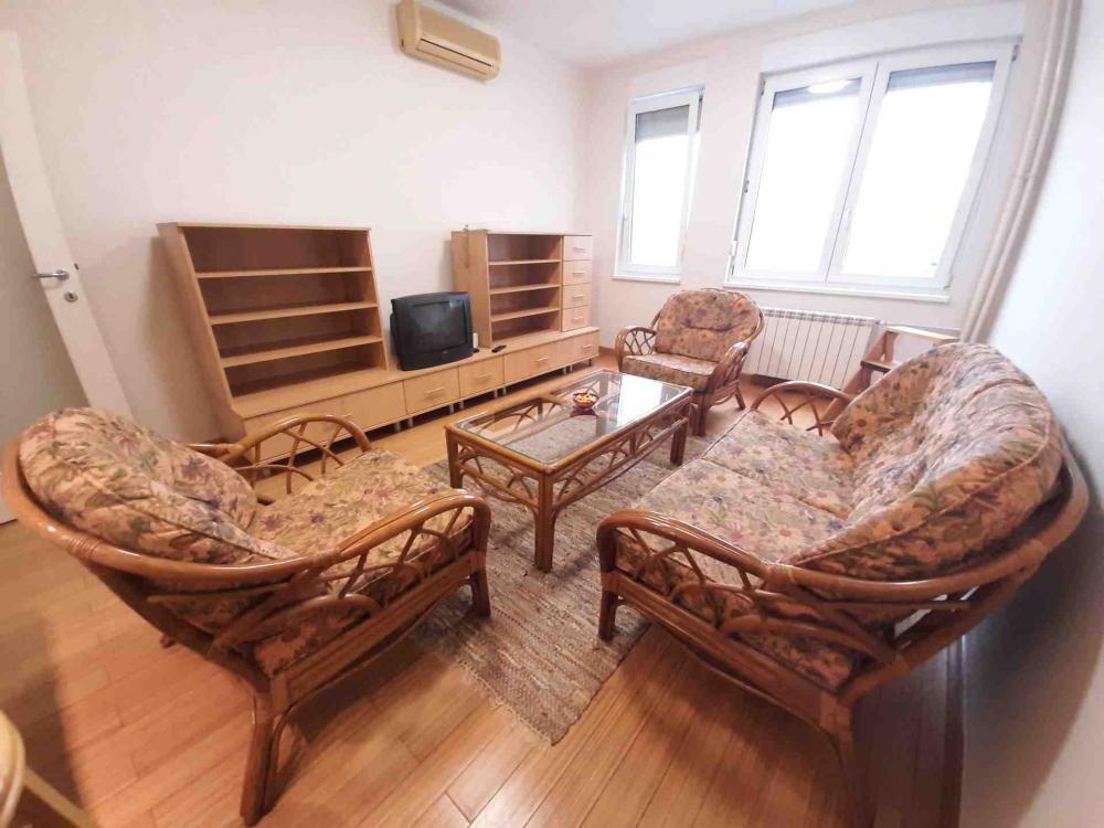 Bulevar Kralja Aleksandra, Dvosoban stan za izdavanje, 45m2, 350€