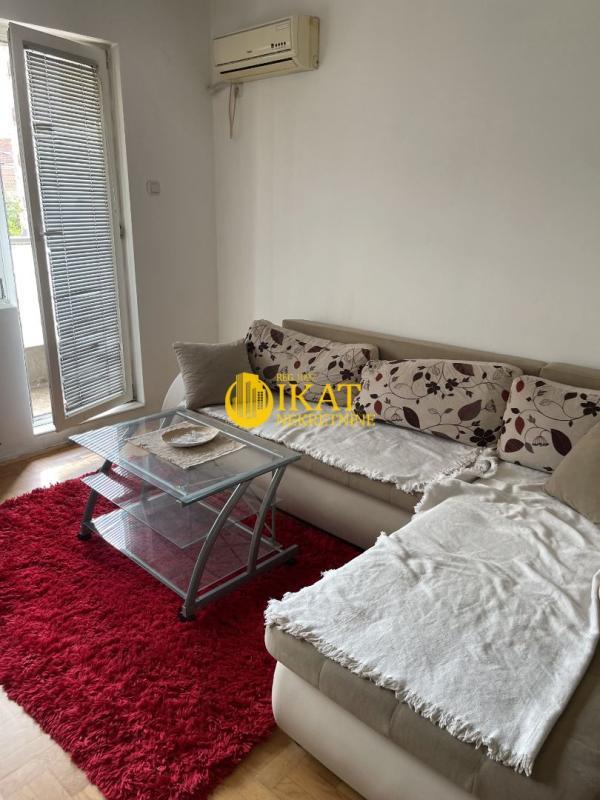 Dimitrija Tucovića, Jednoiposoban stan za izdavanje, 42m2, 450€