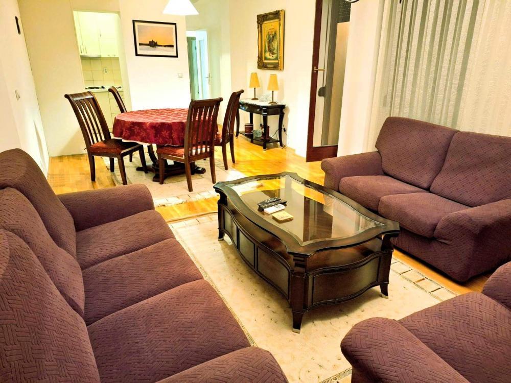 Metohijska, Četvorosoban stan za izdavanje, 105m2, 850€