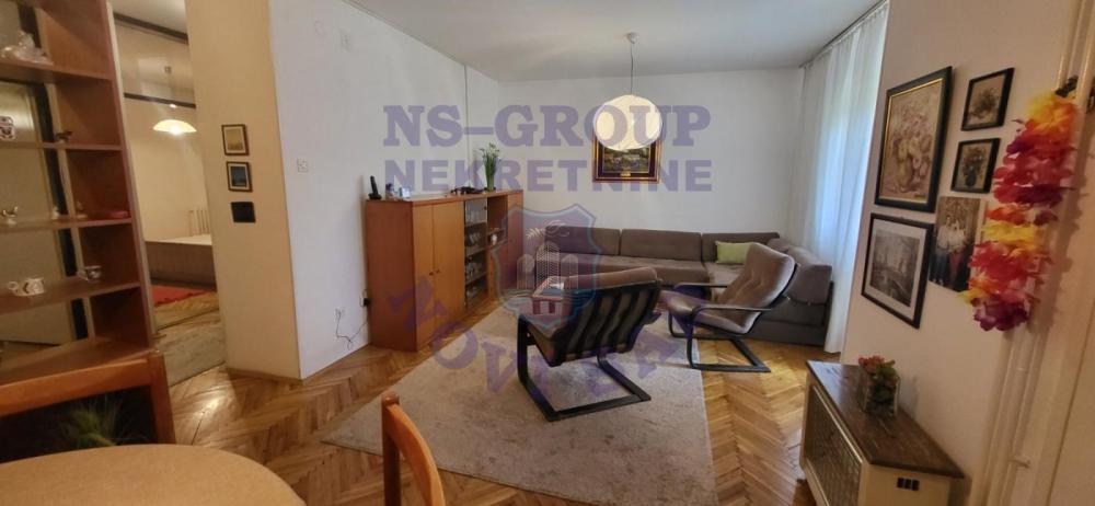 Trosoban stan na prodaju, 69m2, 177.160€