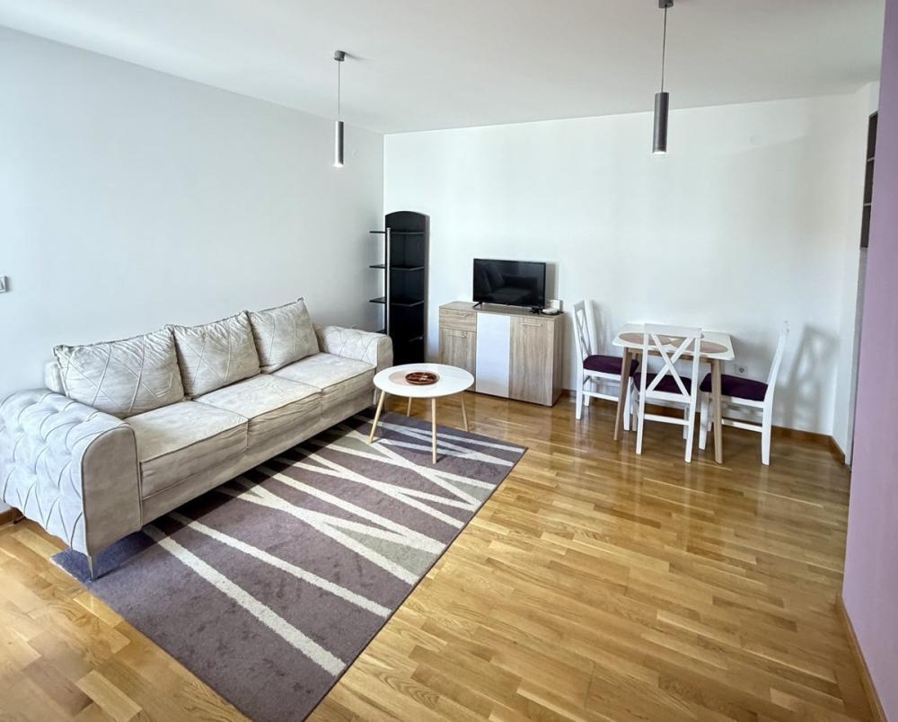 Jednoiposoban stan na prodaju, 40m2, 122.060€