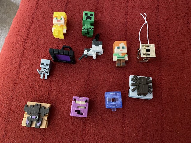 kinder Minecraft (cena po kom bez bpz)