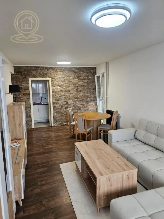 Izdavanje, trosoban stan, 70m², Medijana, Niš