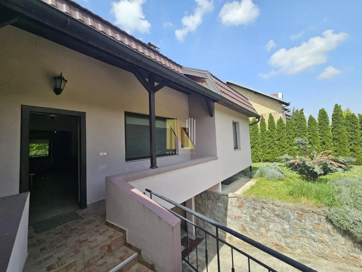 Izdavanje, kuća, 217m², Sremska Kamenica, Petrovaradin
