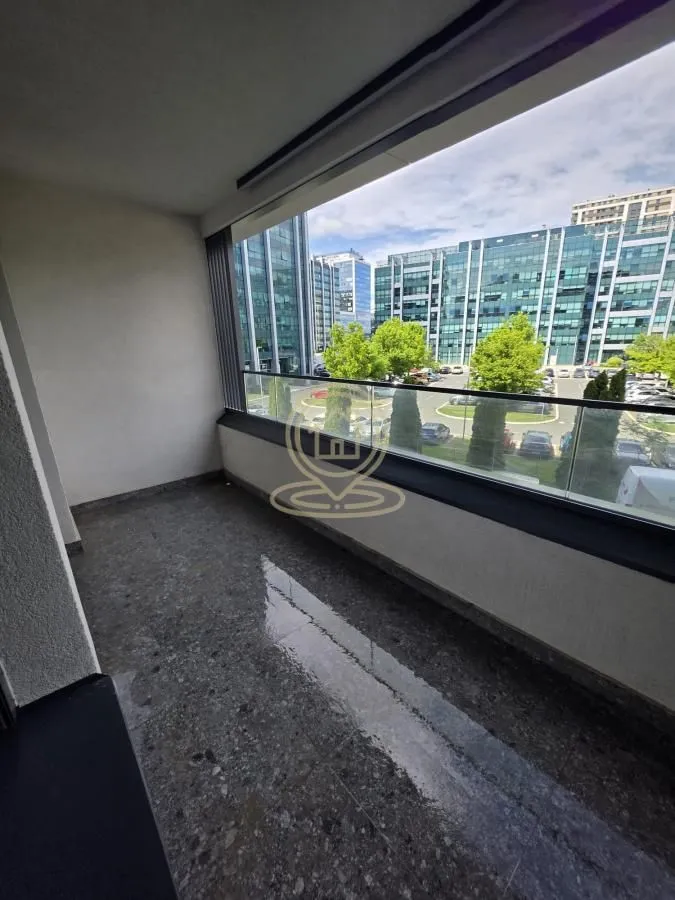 Izdavanje, trosoban stan, 80m², Novi Beograd Sve Podlokacije, Beograd