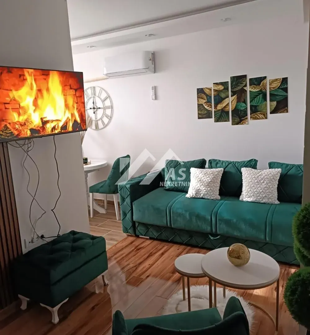 Prodaja, jednosoban stan, 23m², Salajka, Novi Sad Sve Podlokacije
