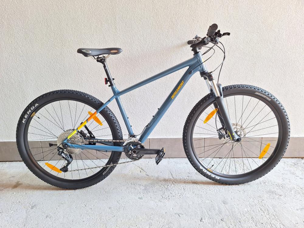 Bergamont Revox 7 29" (Size-L) 2x10 full Deore NOV