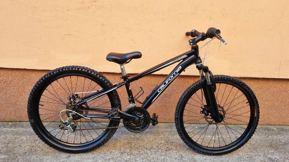 CALIFORNIA U.S.A 24" DISK,Alu,21 brzina,extra-Swss