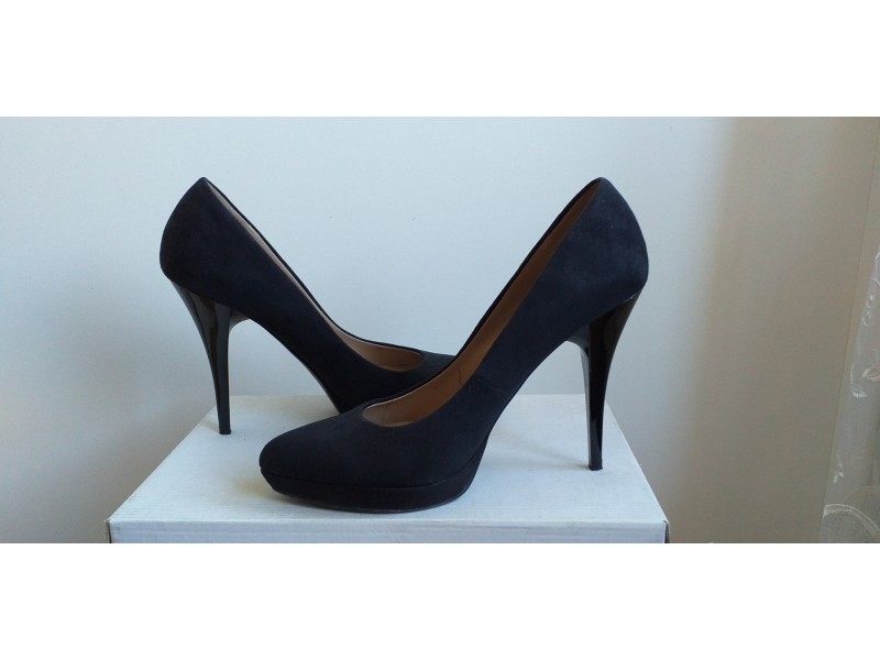ZARA antilop salonke kao nove 38vel