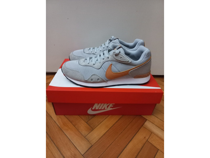 NIKE Wenture Runner (br.41) TOP!