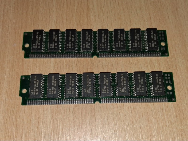 Upareni Retro EDO RAM 32MB (2x16MB) 72-pin SIMM LGS 60n