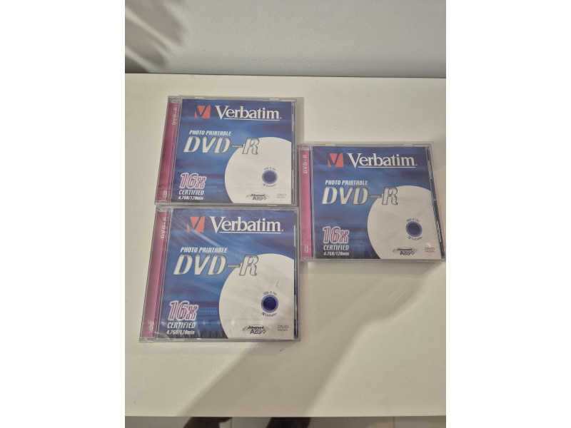 Na prodaju 3 komada novih VERBATIM CD