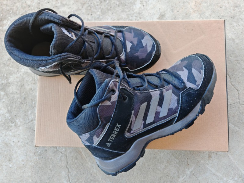 Adidas terrex 35