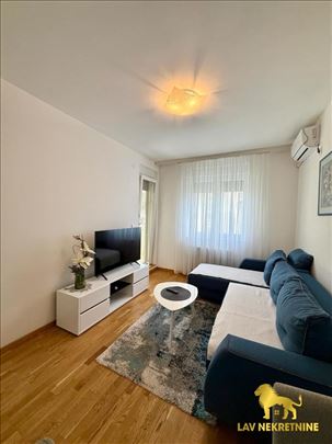 Novi Sad, Centar, Stan, 1.5, 37,00m2
